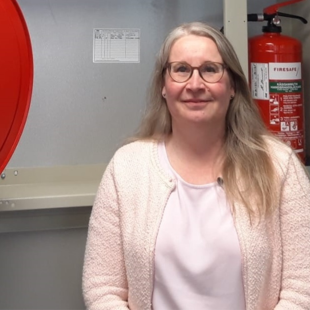 Nina Majuri mahdollistaa turvallisen työskentelyn ja asiakkaiden ...